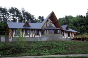 Log House “Canada” | YUMURA ONSEN